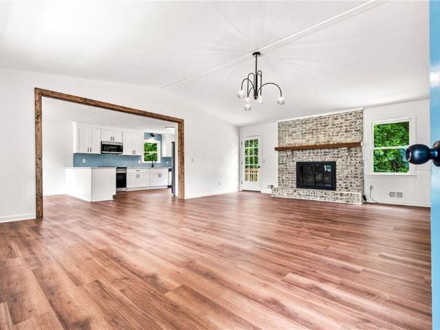 549 Rivercrest Drive
