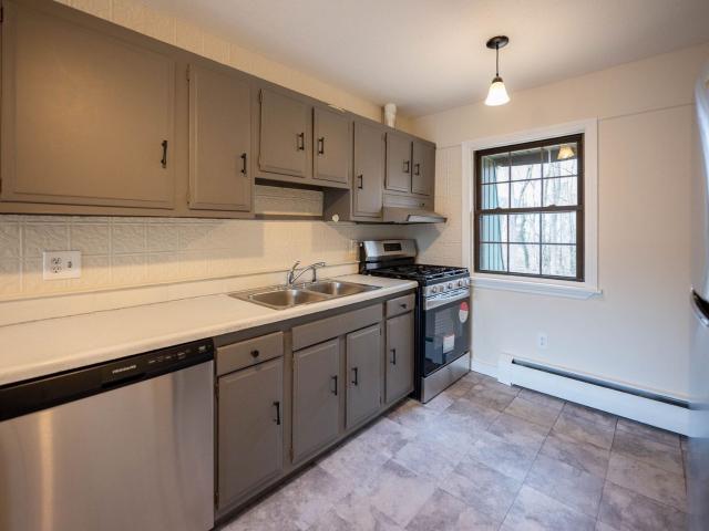 549 Russell Rd Unit 12D, Westfield, US, MA