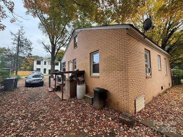549 W Cama St, Charlotte, NC 28217