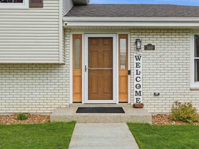 549 Willow Lane