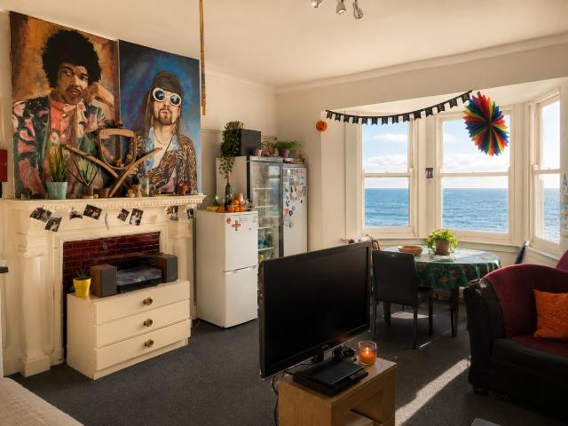 54 55 Kings Road, Brighton BN1, 4 bed flat to rent, £2,200 pcm | PrimeLocation