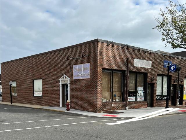 54 60 Monmouth Street