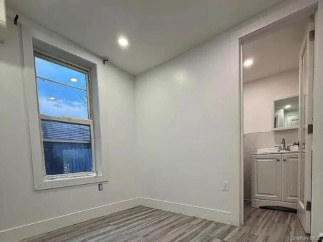 54 23 rd Street