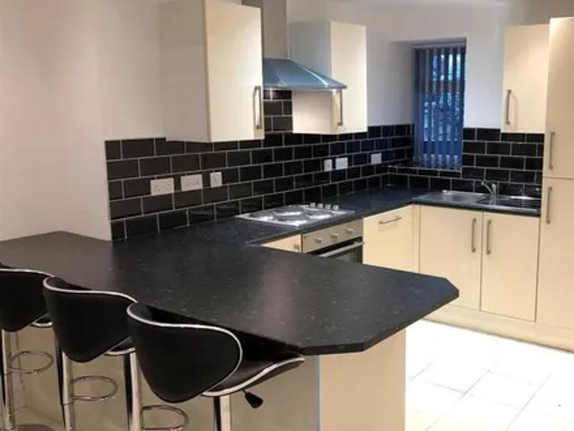 54 Tiverton Road, Metchley, B29 6BP, United Kingdom | 6 bed townhouse for rent #77473613 | Rentberry