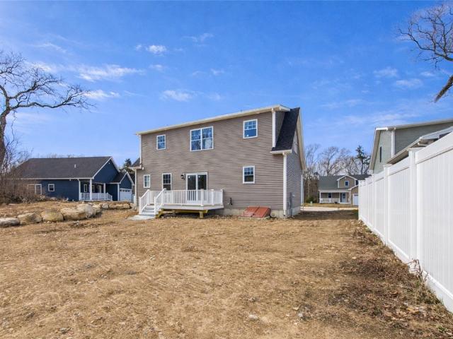 54 Vespia Lane