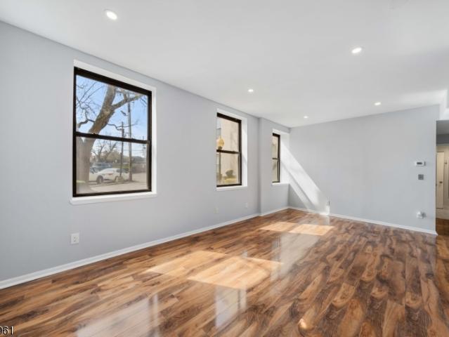 54 W Cherry St, Unit 106, Rahway, NJ 07065 | MLS #4020 | Compass
