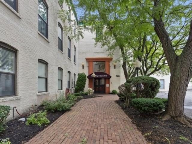 54 W Cherry St Apt 112, Rahway, NJ 07065