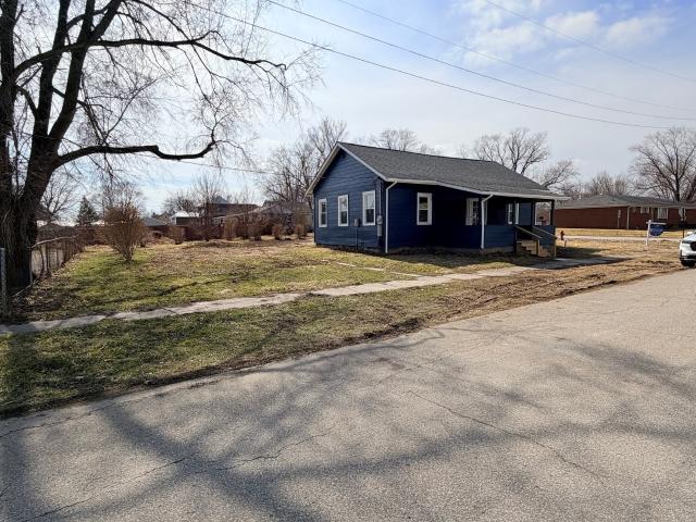 54 W Logan St, Cloverdale, IN 46120 | MLS #22085 | Compass