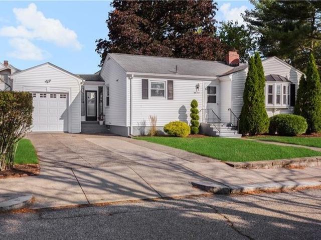 54 Westcott Ave, Providence, RI 02909