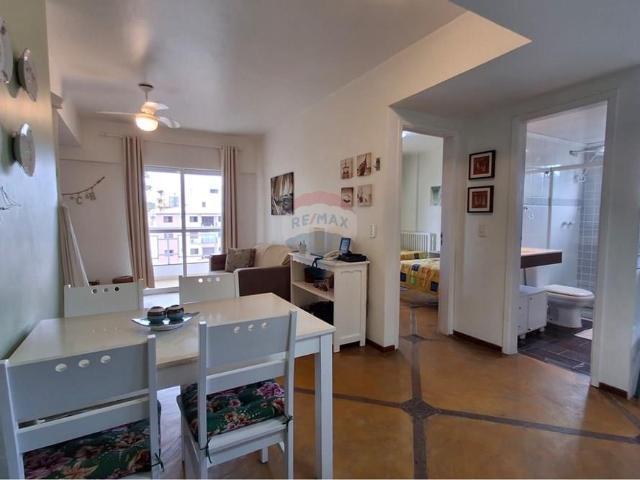 54 Área Útil Apartamento Alugar, 1 Dormitórios localizado em Jardim Las Palmas, Guarujá, São Paulo, 11420330 | Brasil