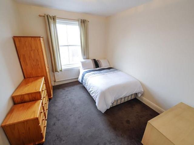 54 Bakers Mews, Worcester St. Johns, Worcester WR2, Room to rent, £450 pcm | PrimeLocation