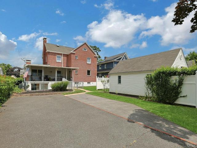 54 Bowman Avenue
