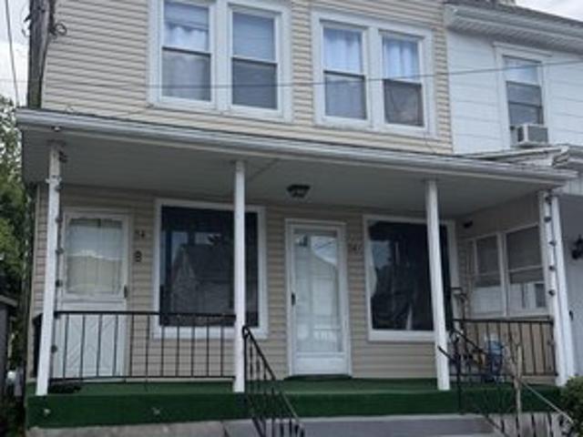54 Broad St, Beaver Meadows, PA 18216