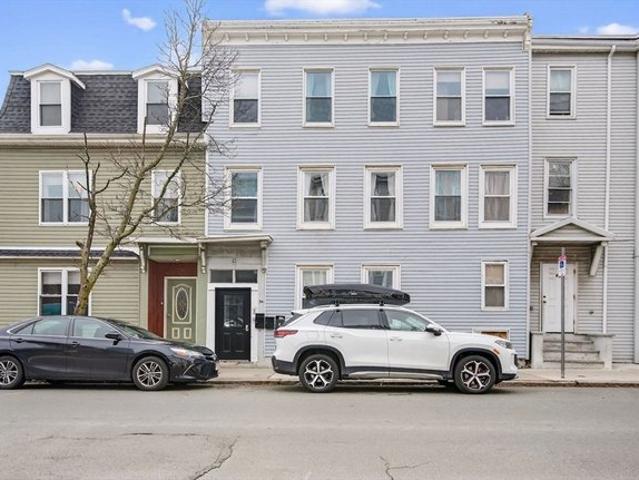 54 Brooks St, Boston, MA 02128