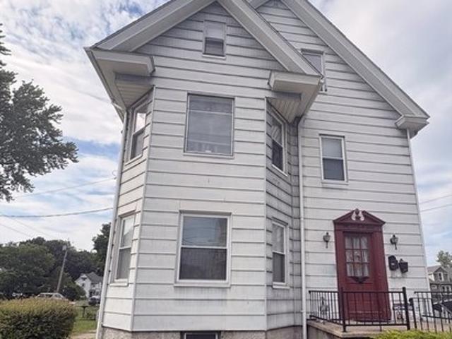 54 Casino Ave, Chicopee, MA 01013