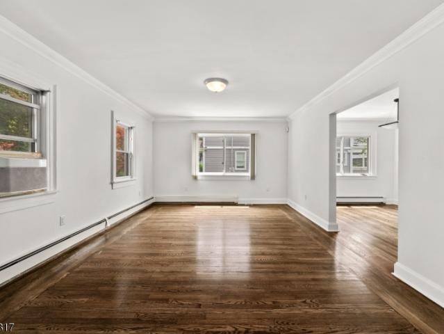 54 Chestnut Ave