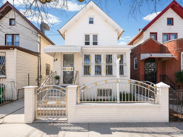 54 Chestnut Street
