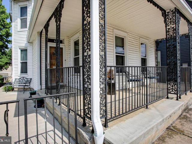 54 Clayton Avenue