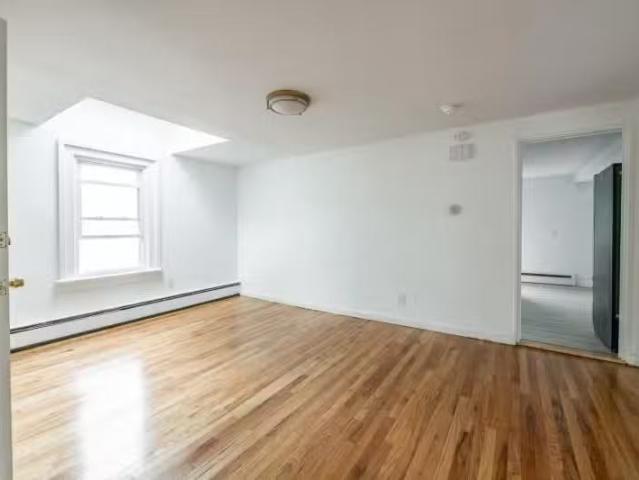 54 Clark St #2, New Haven, CT 06511
