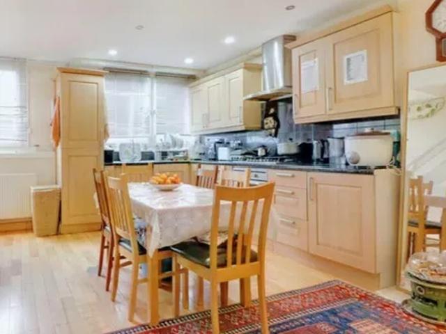 54 Clement Close, Brondesbury Park, London, NW6 7AN, United Kingdom | 4 bed house for rent #168147917 | Rentberry