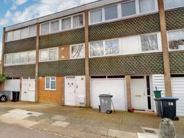 54 Clement Close, Brondesbury Park, London, NW6 7AN, United Kingdom | 4 bed townhouse for rent #137998371 | Rentberry