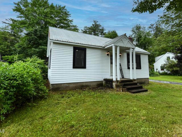 54 E River Drive