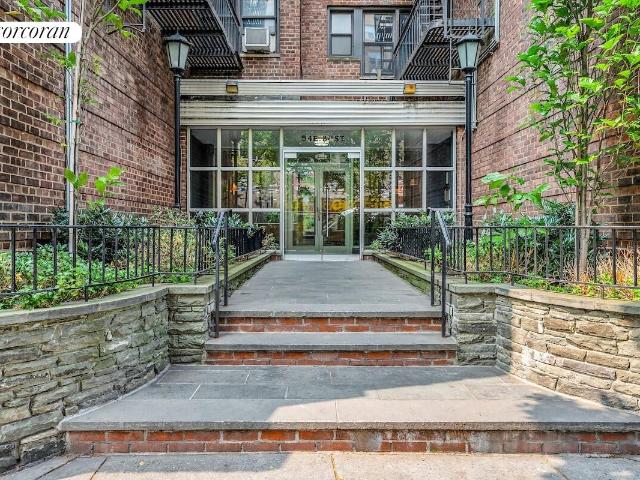 54 East 8th Street, New York, NY