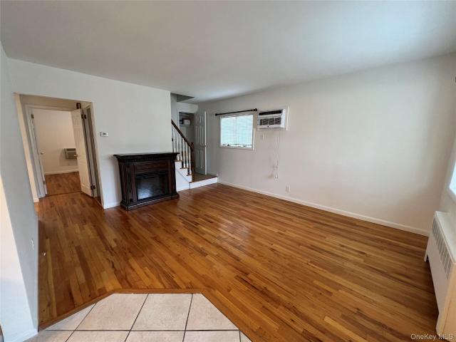 54 Edgewood Main St