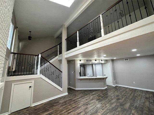 54 Evanston St Apt 5, Houston, TX 77015