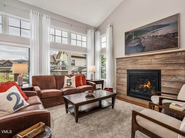 54 Field St, Eagle, CO 81631