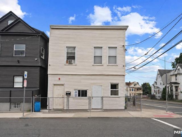 54 Genessee Avenue