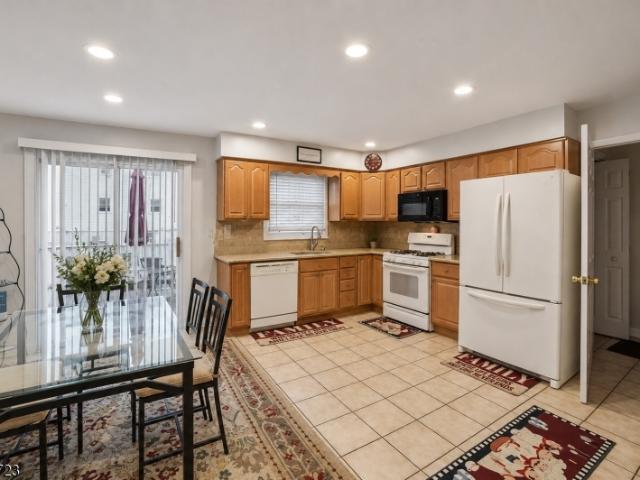 54 Haverhill Ave