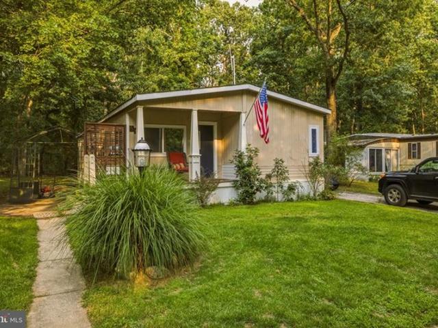 54 Hazelwood Dr, Pittsgrove, NJ 08318