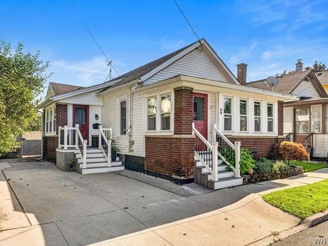 54 Hill St, Lockport, NY 14094