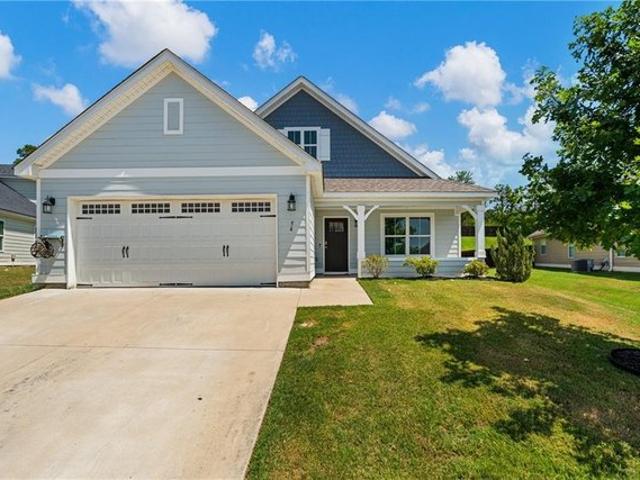 54 Ivy Loop, Phenix City, AL 36867