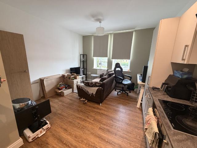 54, Lode Lane B91, 1 bed flat to rent, £875 pcm | PrimeLocation