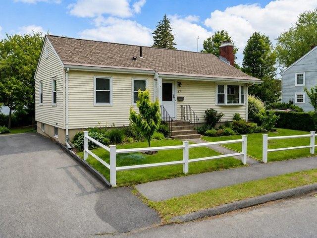 54 Mountain Ave, Norwood, MA 02062