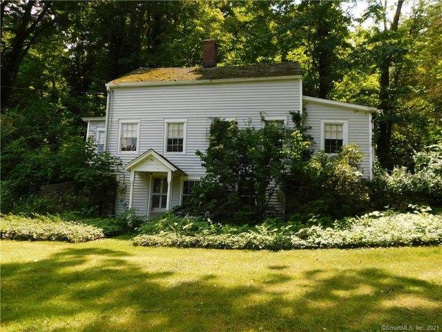 54 Mountain Rd, Woodbury, CT 06798