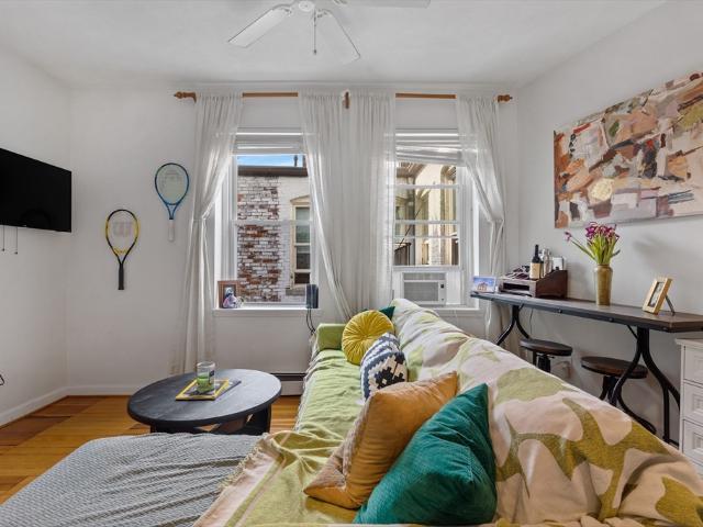 54 Myrtle St, Unit 10, Boston, MA 02114 | MLS #73505