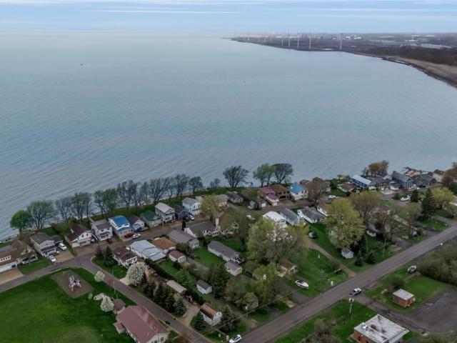 54 N Shore Drive