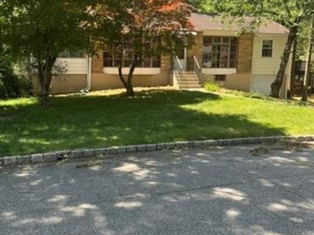 54 Oak Crest Rd, West Orange, NJ 07052