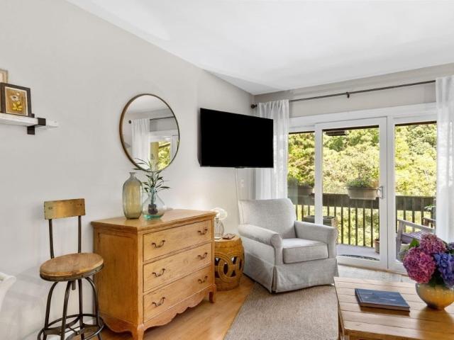 54 Old Colony Way # U