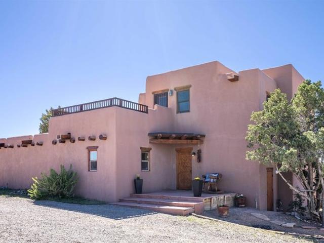 54 Old Agua Fria Rd W, Santa Fe, NM 87508