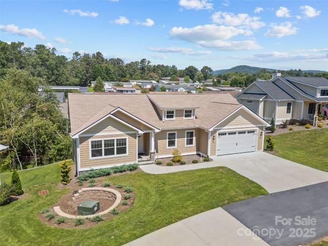 54 Olde Oak Ln, Hendersonville, NC 28792 | MLS #4291