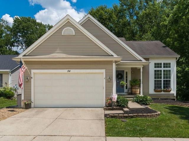 54 Park St, Sunbury, OH 43074