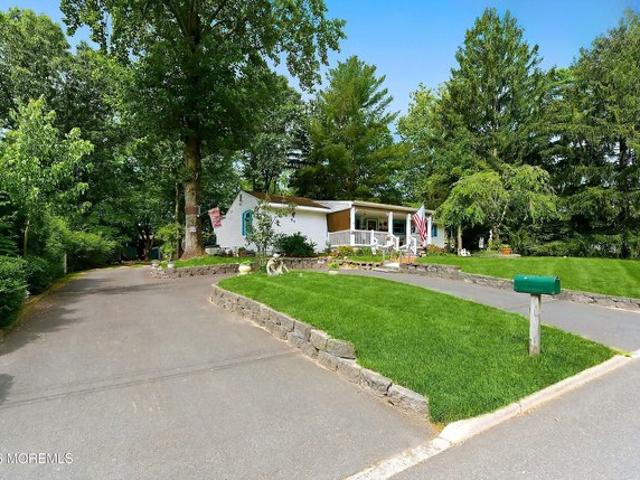 54 Redwood Pl, Jackson, NJ 08527