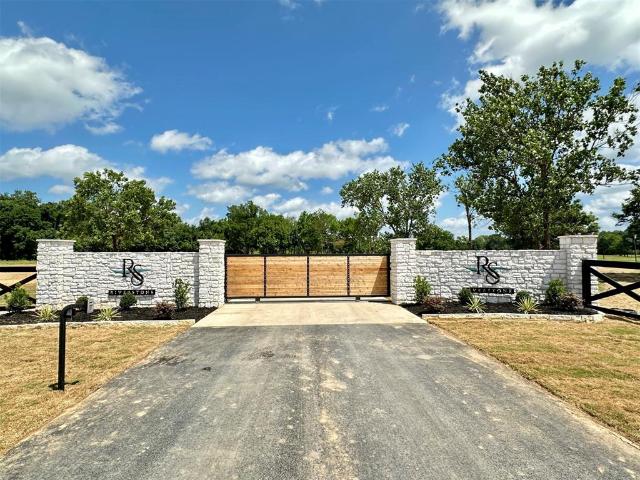 54 Riverstone Drive