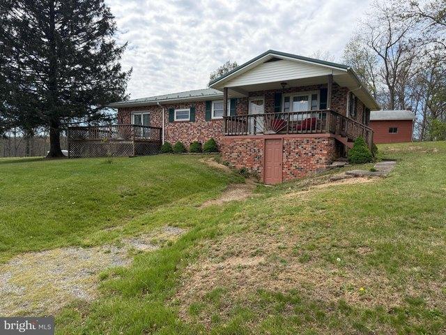 54 Ronace Ln, Keyser, WV 26726