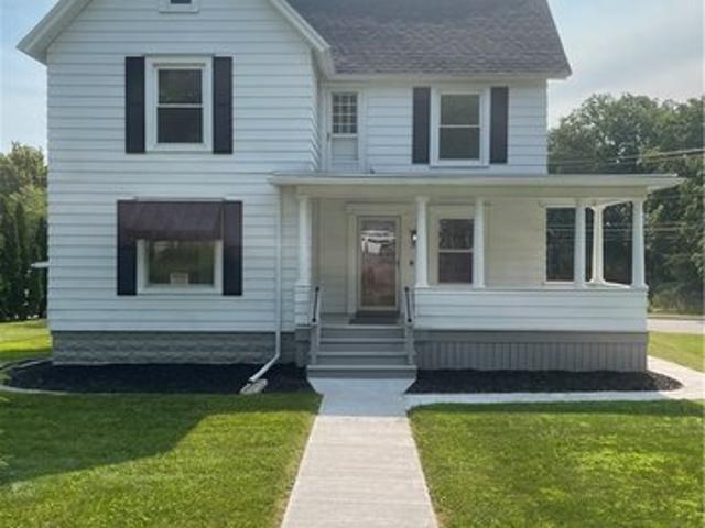 54 S Main St, Holley, NY 14470