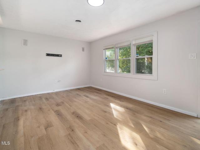 54 S Amherst Avenue
